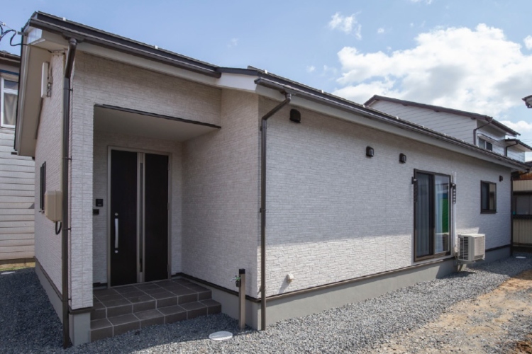 アイフルホームはどんな平屋が建てられる？施工事例と間取り例を見てみよう│おうちパレット